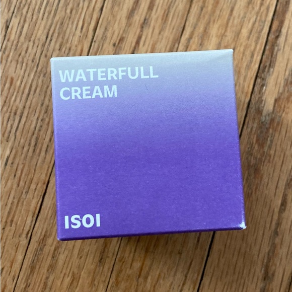 isoi | Skincare | Isoi Waterfull Cream New | Poshmark